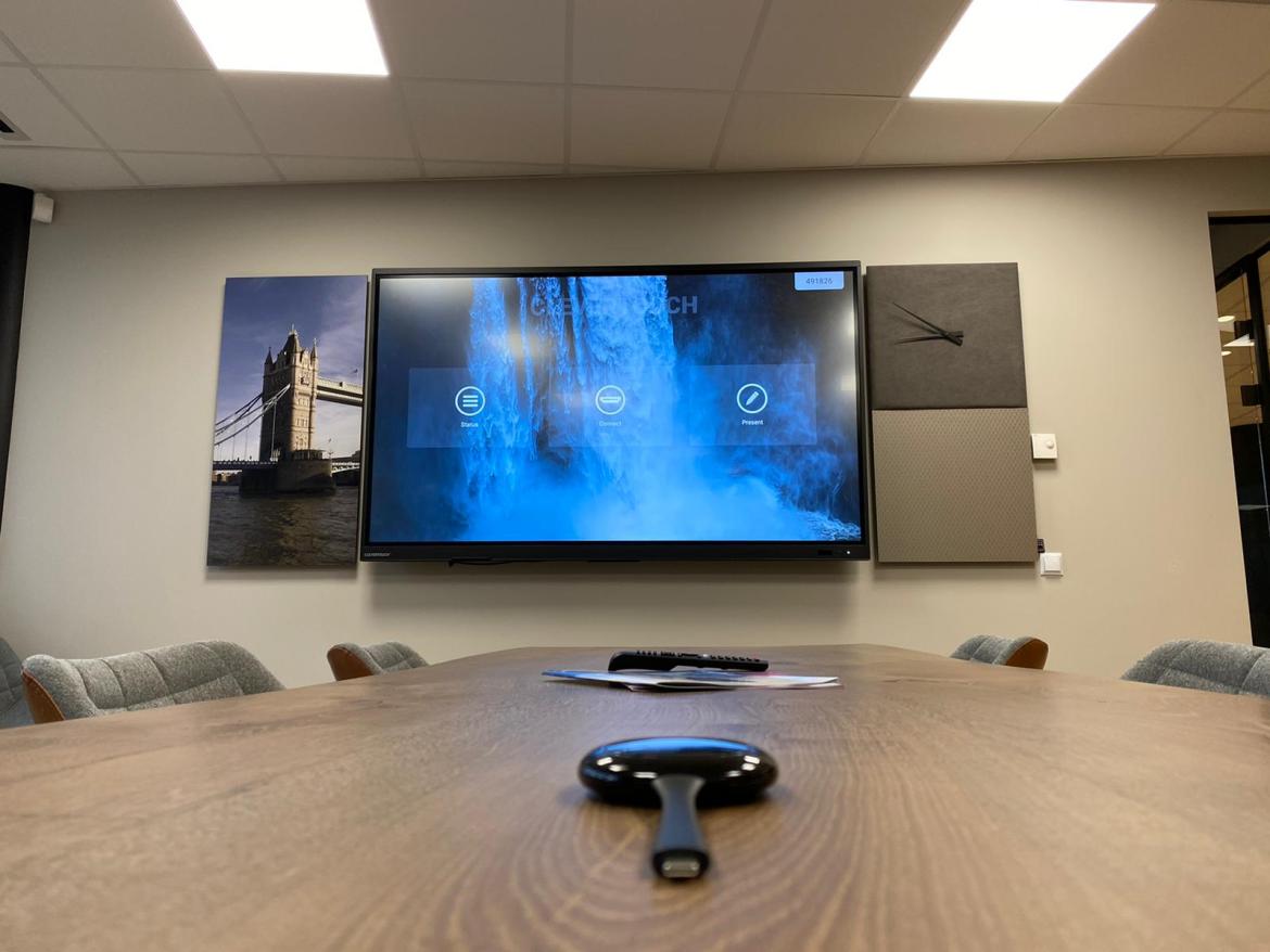 Clevertouch Interactive boards - The Future Store